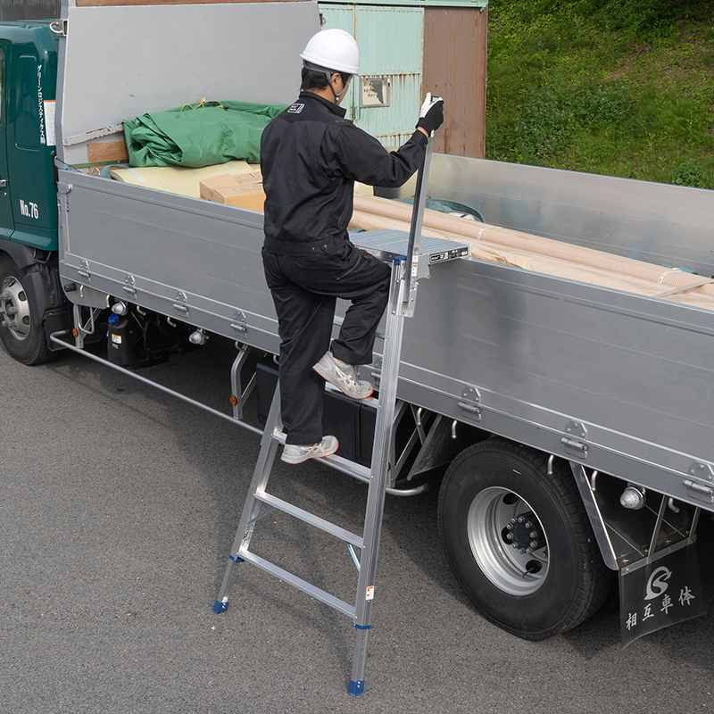 【製品情報】DXB-18 ： はしご、脚立の株式会社ピカコーポレイション