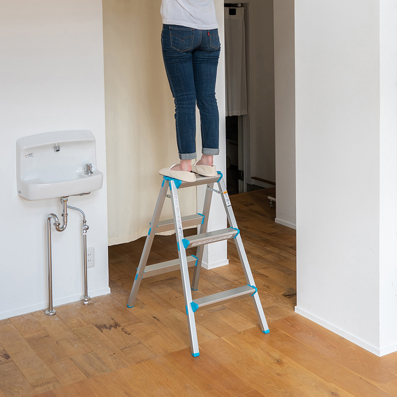 【製品情報】PFC-79C ： はしご、脚立の株式会社ピカコーポレイション